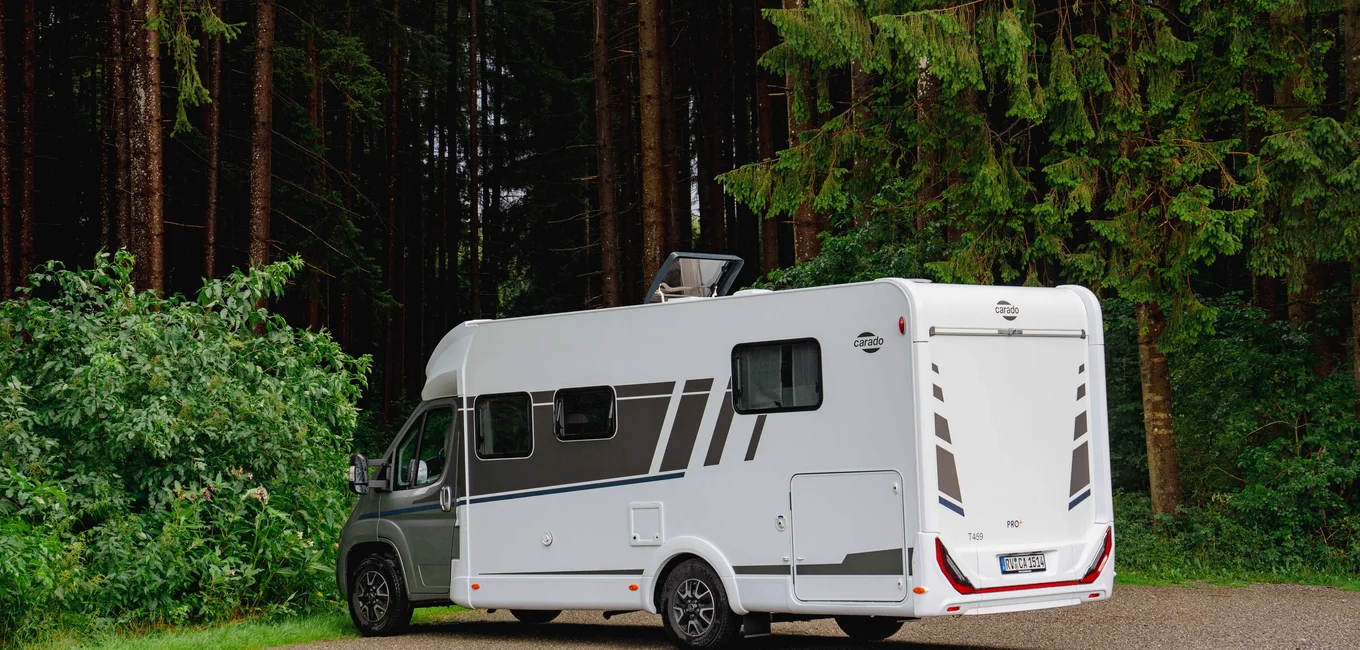 Buy the Carado T459 semi-integrated motorhome